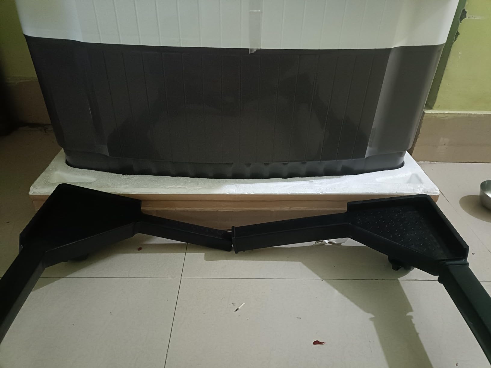 XL Kitchen Adjustable Washing Machine Trolley for Top Load and Fridge ...