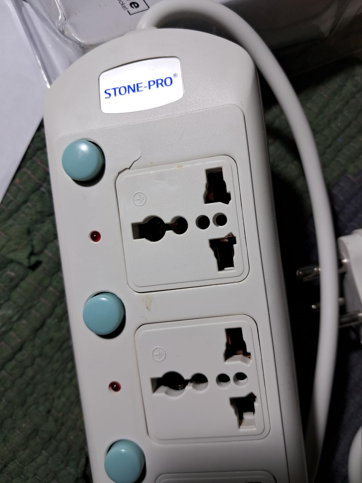 Stone-PRO 250 Volts 6 Socket 4.8 Meter 10 a 250V~ 2500W MAX, Individual ...