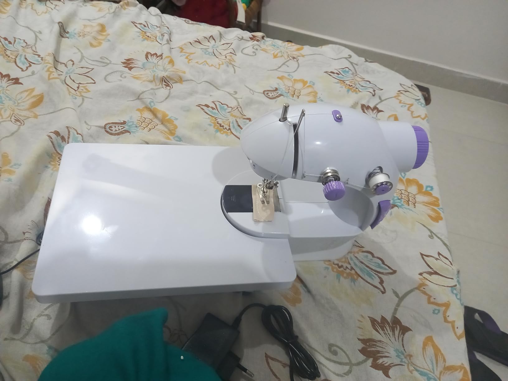 UNFLUIR Mini Sewing Machine For Home Tailoring Use | Mini Silai Machine ...