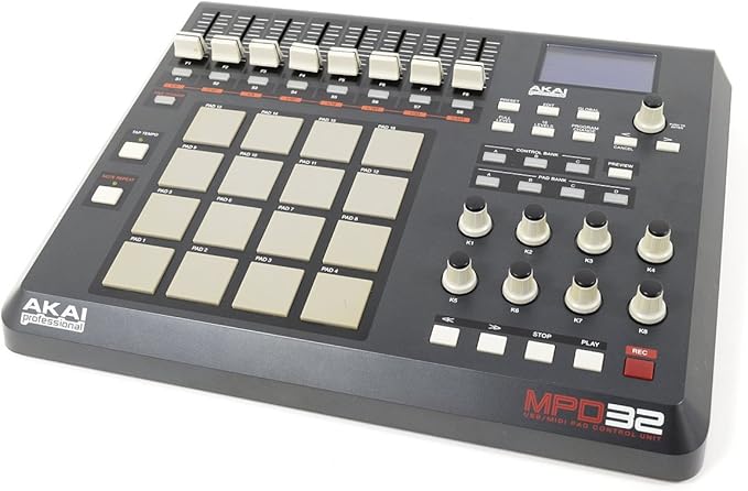 Amazon | Akai Professional MIDIパッドコントローラ MPD32 | MIDIコントローラー | 楽器・音響機器