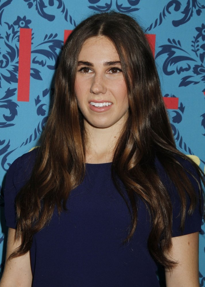 Zosia Mamet Zosia Mamet At Arrivals For 2016 Cfda Fashion Awards,