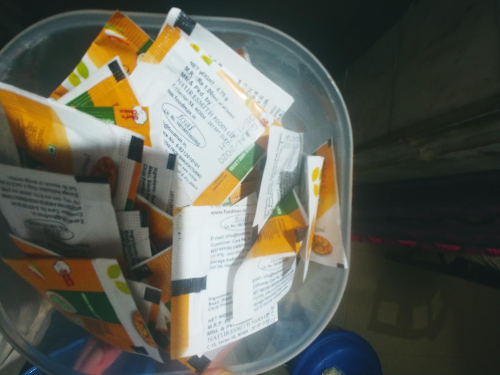 NATURE SMITH Oregano Seasoning Sachet | 150 Pcs Sachet In Packet ...