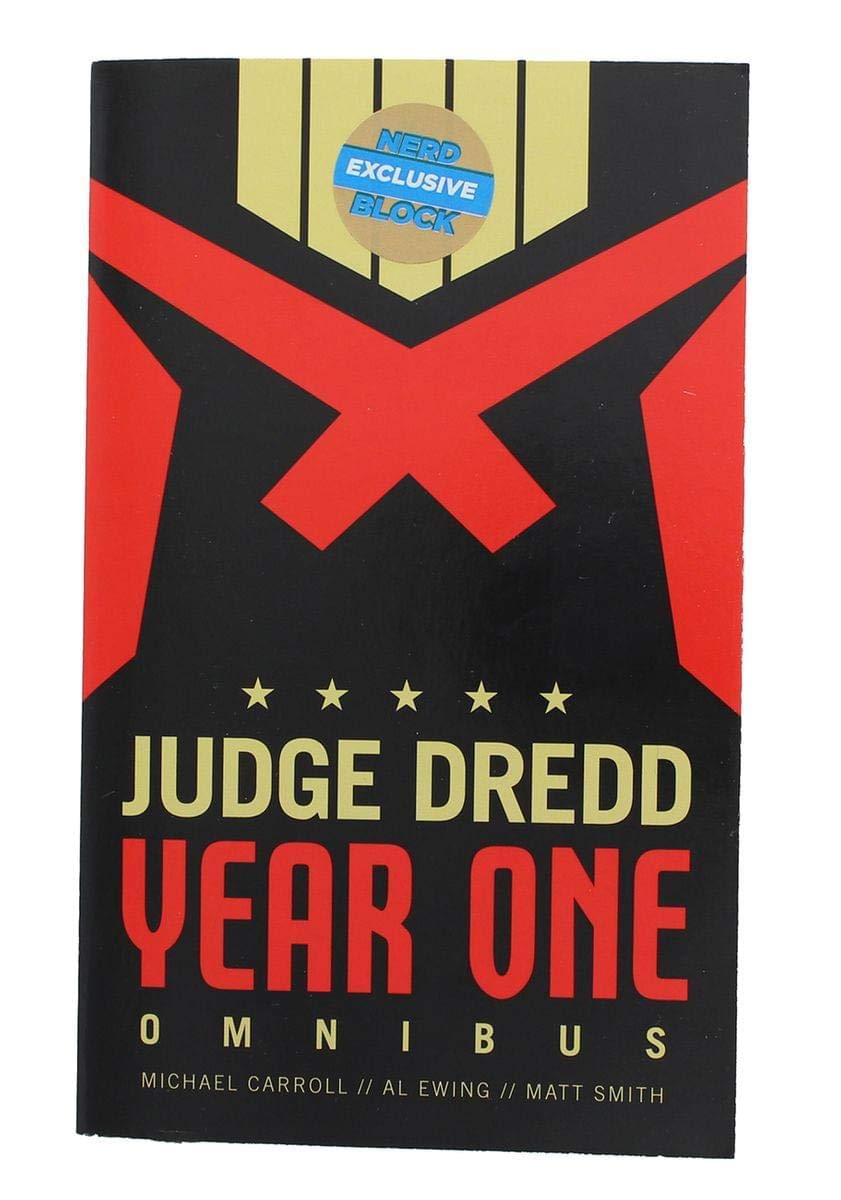 Judge Dredd Year One Omnibus: Michael Carroll, Al Ewing, Matt Smith: 0034406200894: Amazon.com ...