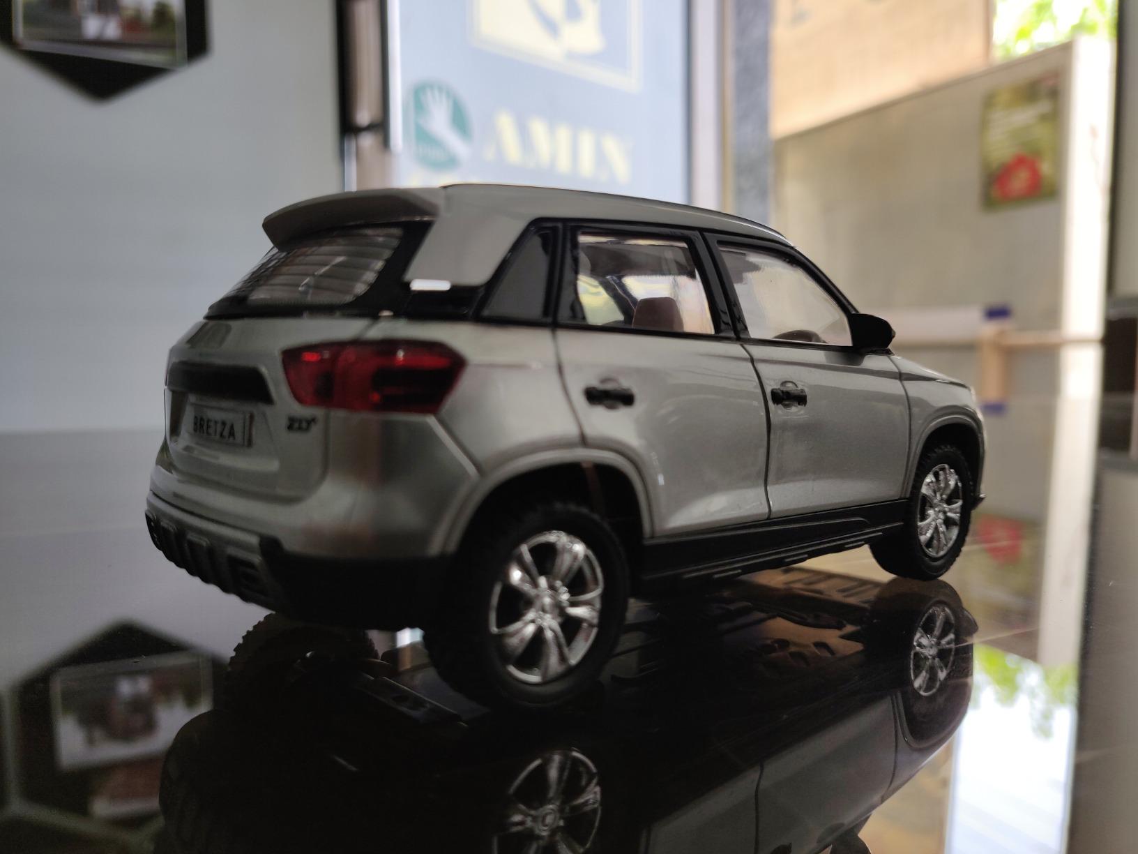 Buy E-Chariot BREZZA SUV Miniature Automobile Toy (Silver) Online at ...