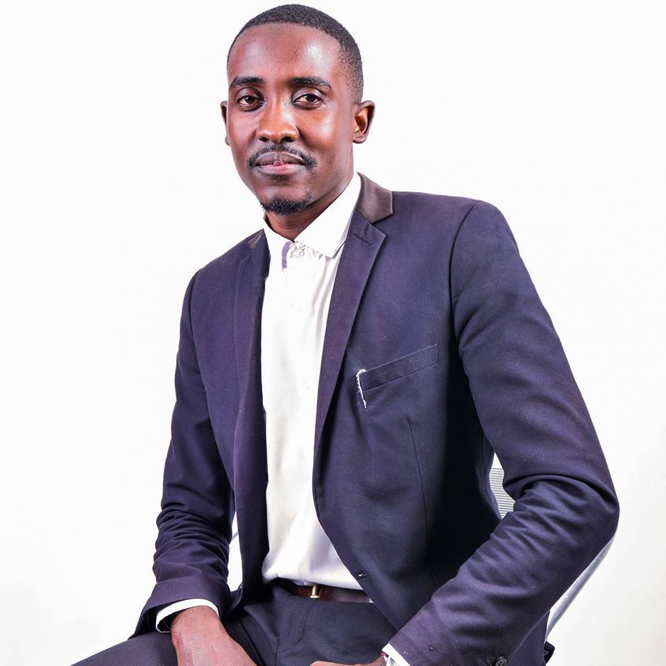 Amazon.com: Thabo Katlholo: books, biography, latest update