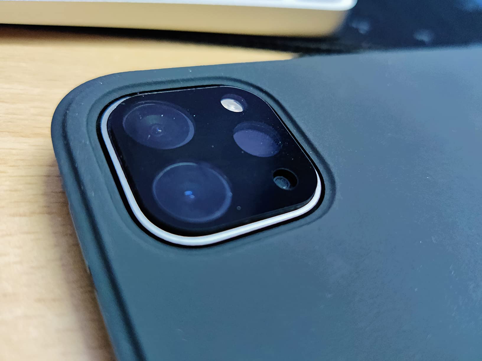 ESR 2 Pack Camera Lens Protector for iPad Pro 11 inch and iPad Pro 12.9 ...