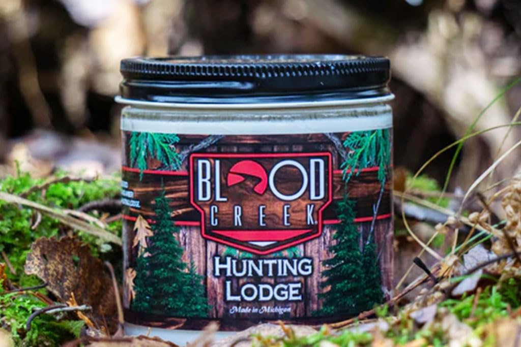 Amazon.com: Hunting Lodge Jar Candle - Outdoor Scented Candles - 13 oz ...