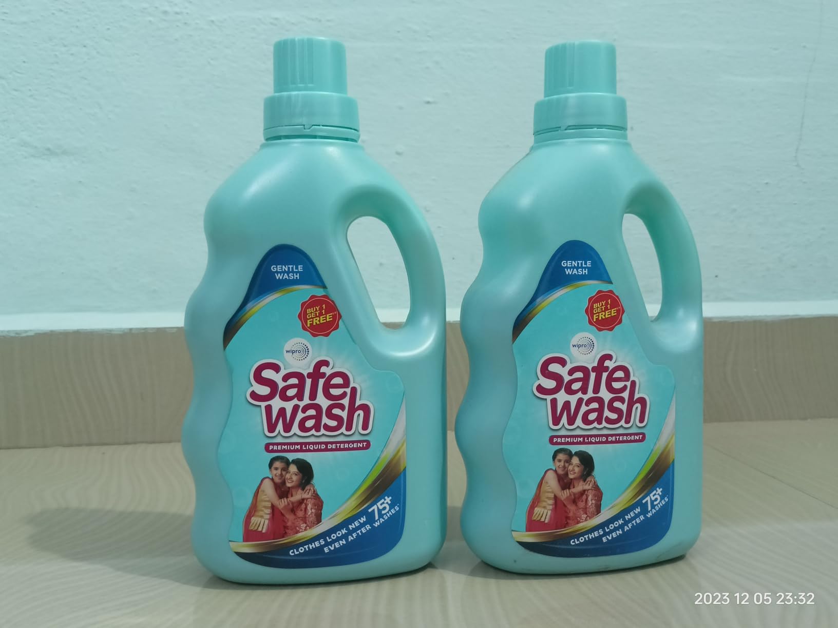 Safewash Gentle Premium Liquid Detergent 1L Bottle (Pack of 2) with ...