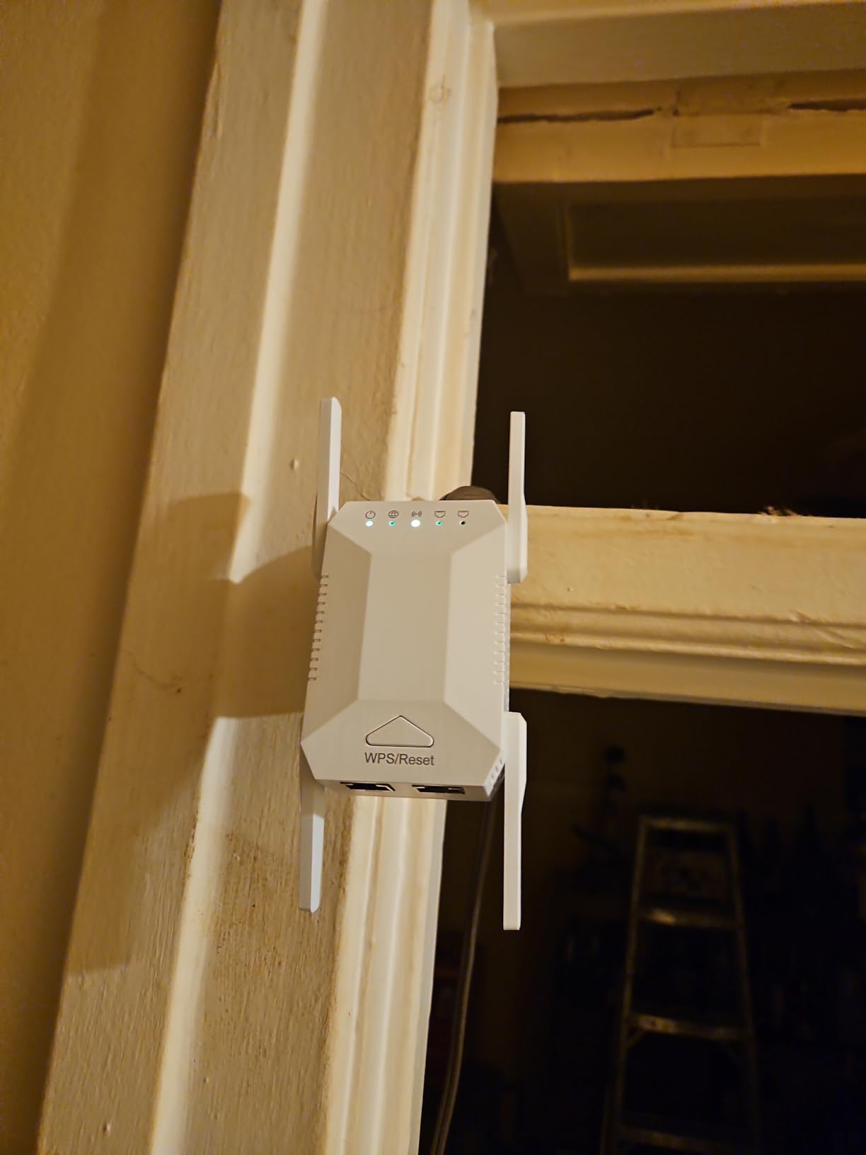 NeaLia WiFi Range Extender, 2023 Fastest WiFi Booster 1200Mbps Dual ...