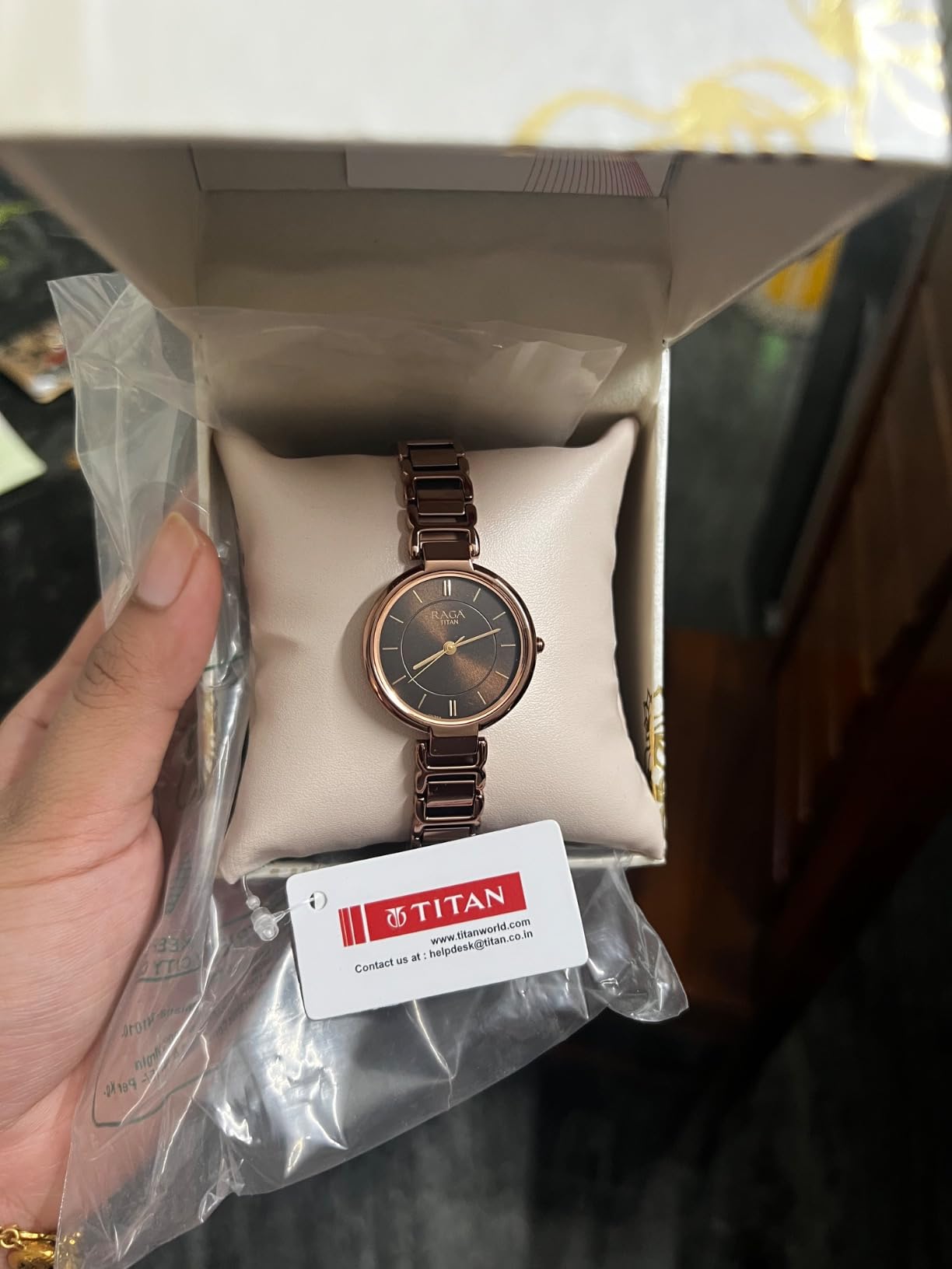 Titan Raga Women's Allure: Brown Dial with Designer Metal Strap Analog ...