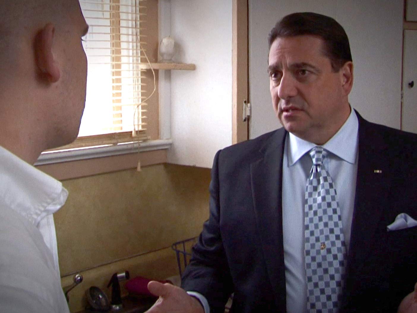 Watch The Dead Files - Season 2 | Prime Video