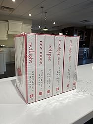 The Twilight Saga Complete Collection: Meyer, Stephenie: 9780316132909: Books - Amazon.ca