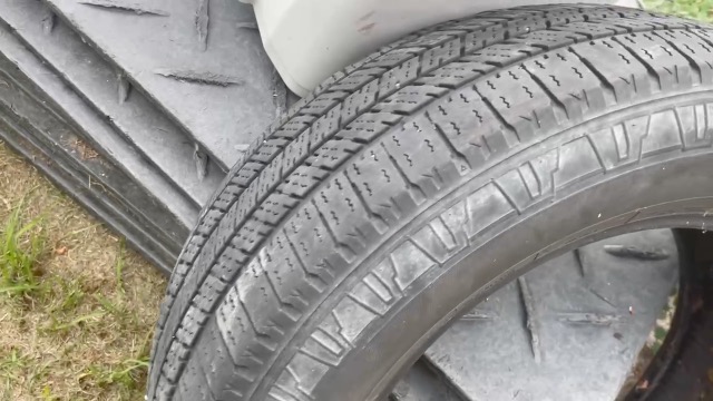 Watch These tires barely wear on Amazon Live