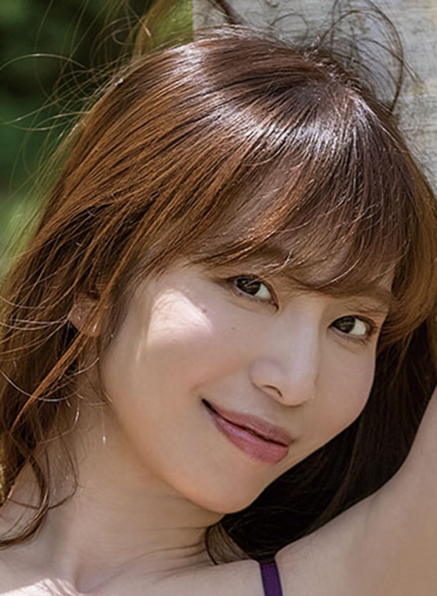 Amazon.co.jp: Tri-X 2024 Shioji Misumi Calendar CL-256 Wall Mount B2 : Office Products