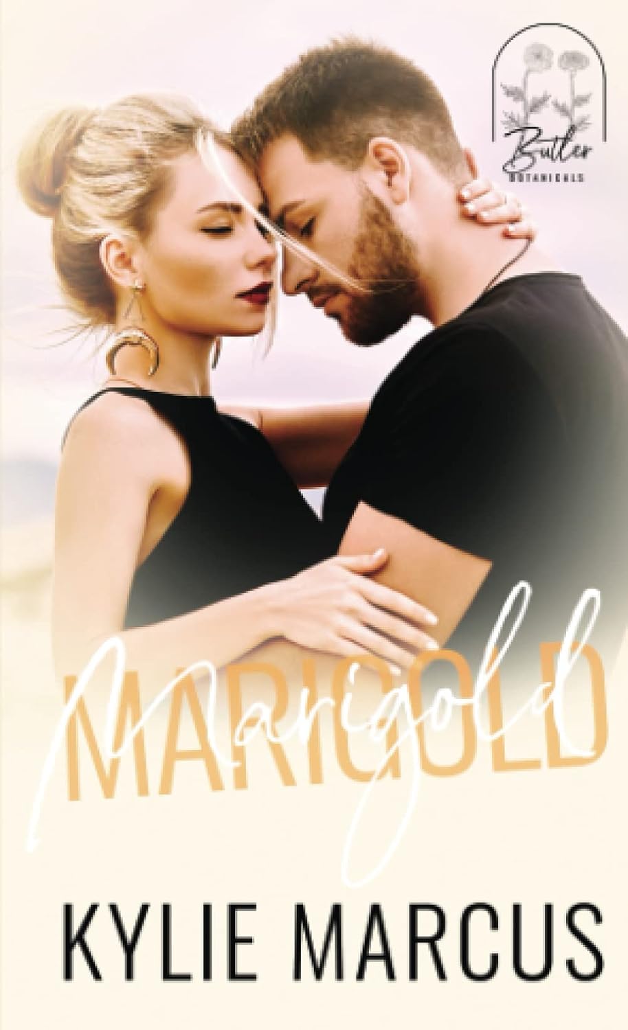 Marigold (Sage River Romance): Marcus, Kylie: 9781988662763: Amazon.com ...