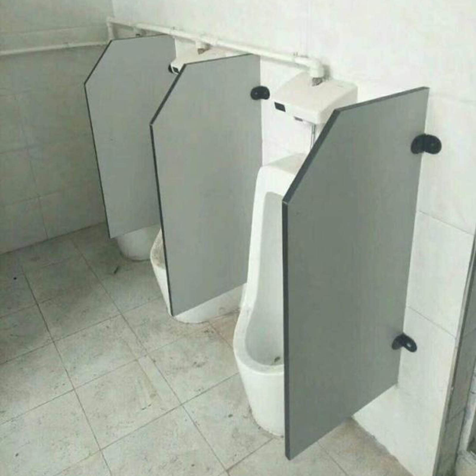 Buy Urinal Privacy Screen Floor-ed Urinal Partition,Public Toilet Male ...