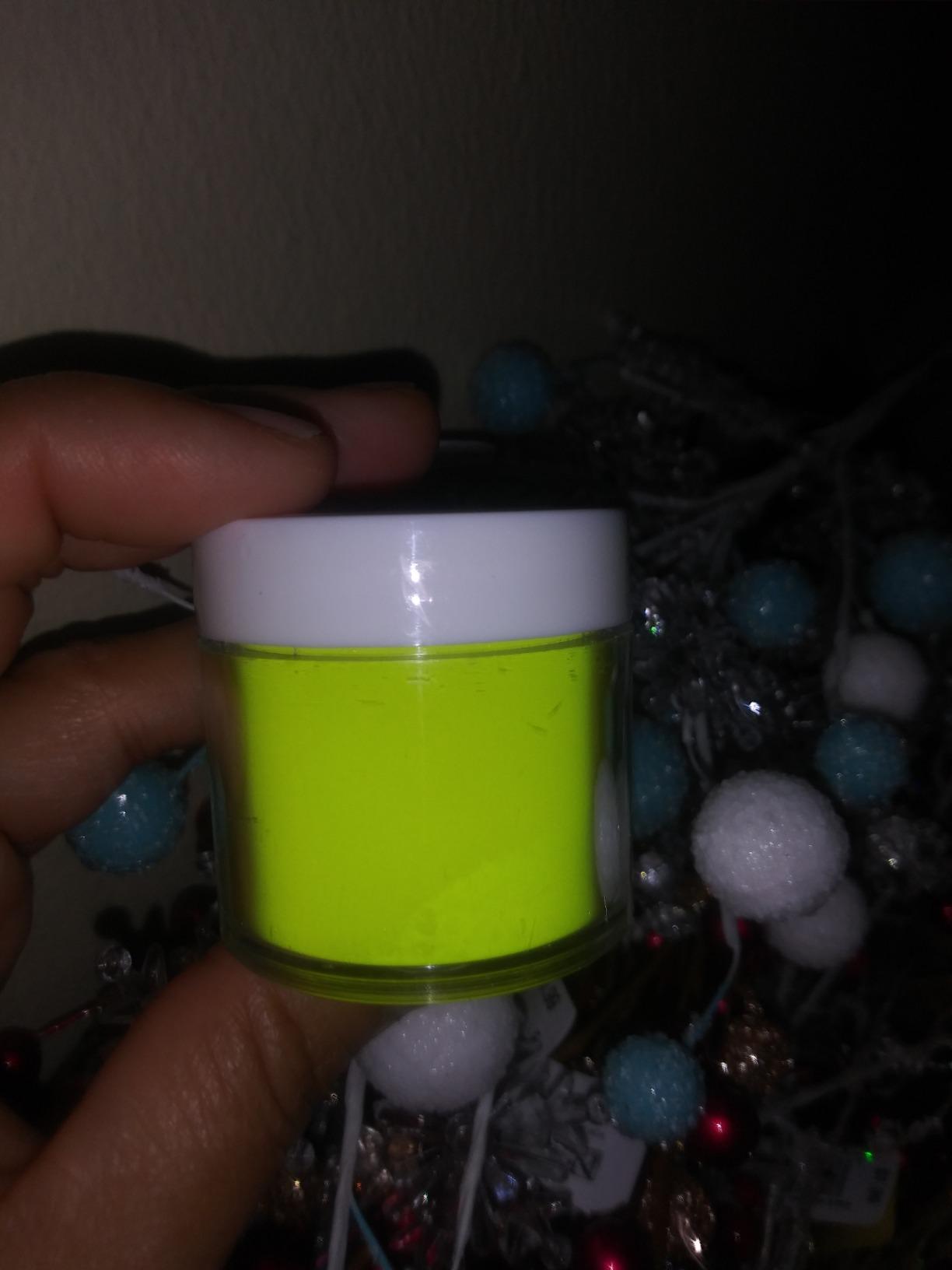 Amazon.com : SHEBA NAILS Dipcrylic Dip Dipping Powder NEON YELLOW - 1oz ...