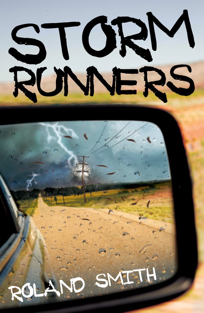 Storm Runners: Roland Smith: 9781407131382: Amazon.com: Books