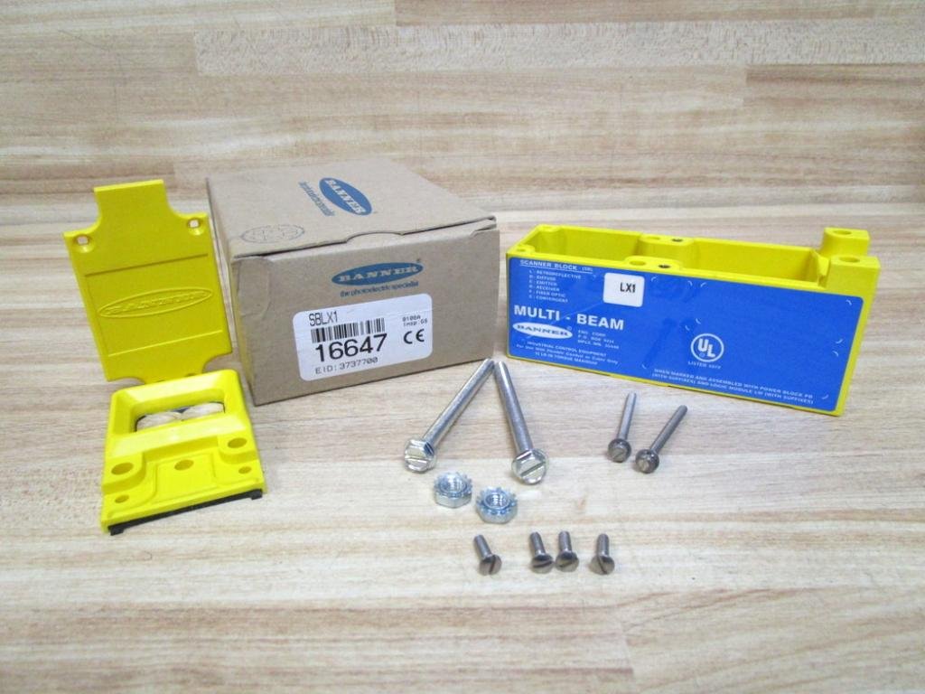 Banner SBLX1 Multibeam Scanner Block 3-22m Range: Amazon.com ...