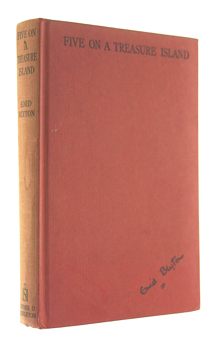 Five on a Treasure Island: Amazon.co.uk: Blyton, Enid, Soper, Eileen A ...