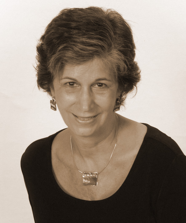 Amazon.com: Mary Koloroutis: books, biography, latest update