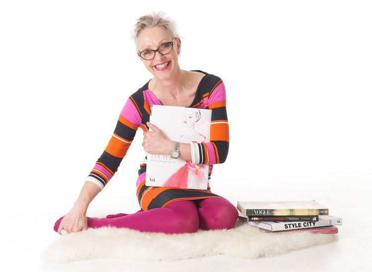 Amazon.com: Sue Donnelly: books, biography, latest update