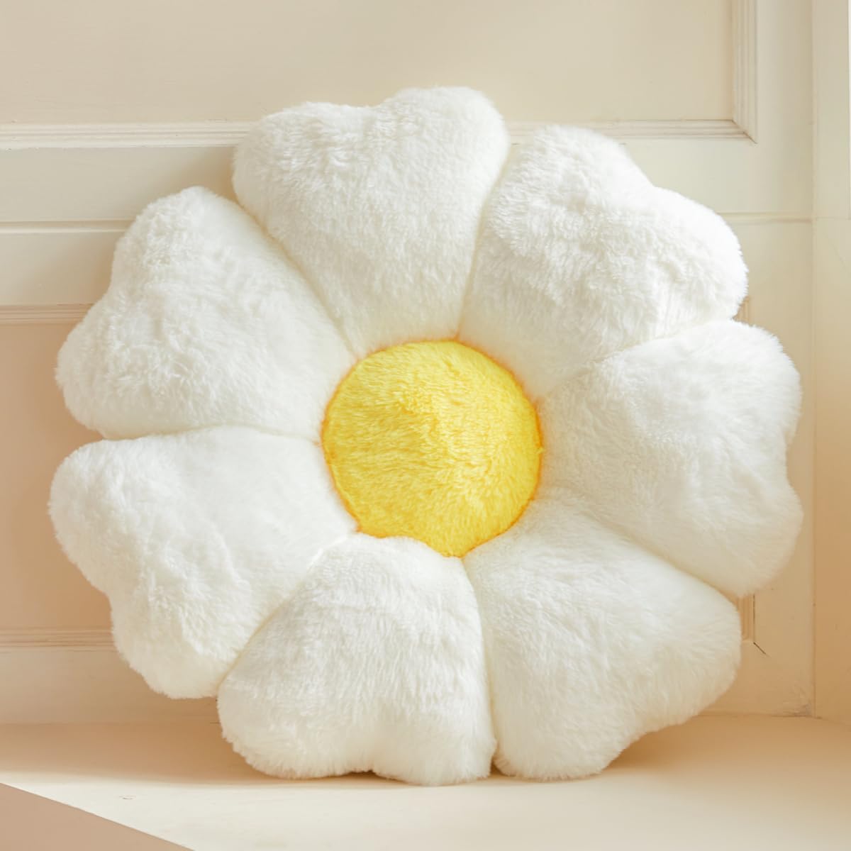 Amazon.com: Kcvvcr Flower Shaped Pillow, Whtie Flower Decorative ...