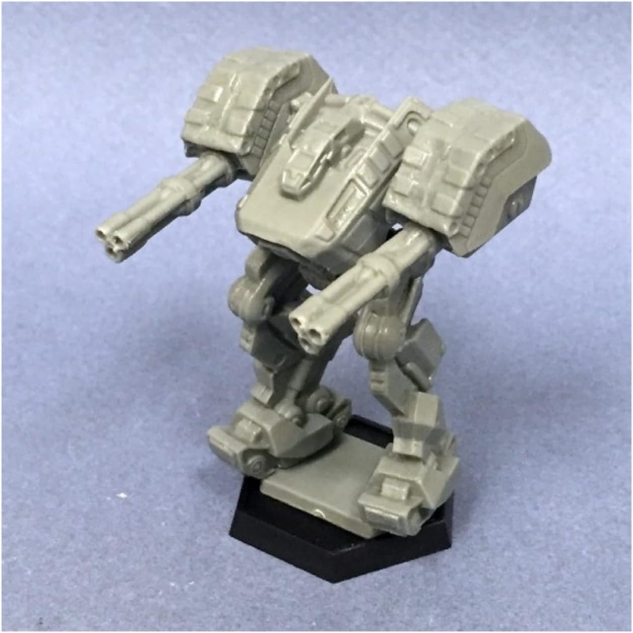 Amazon.com: Reaper Miniatures Cataphract Miniature CAV Strike ...