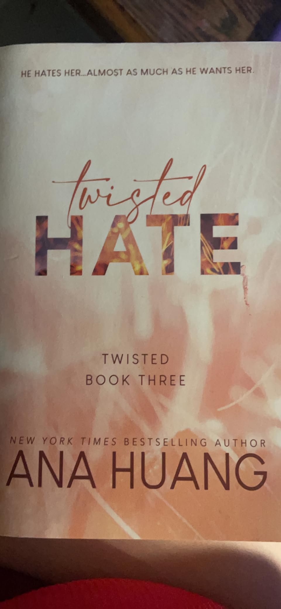 Amazon.com: Twisted Hate (Twisted, 3): 9781728274881: Huang, Ana: Books