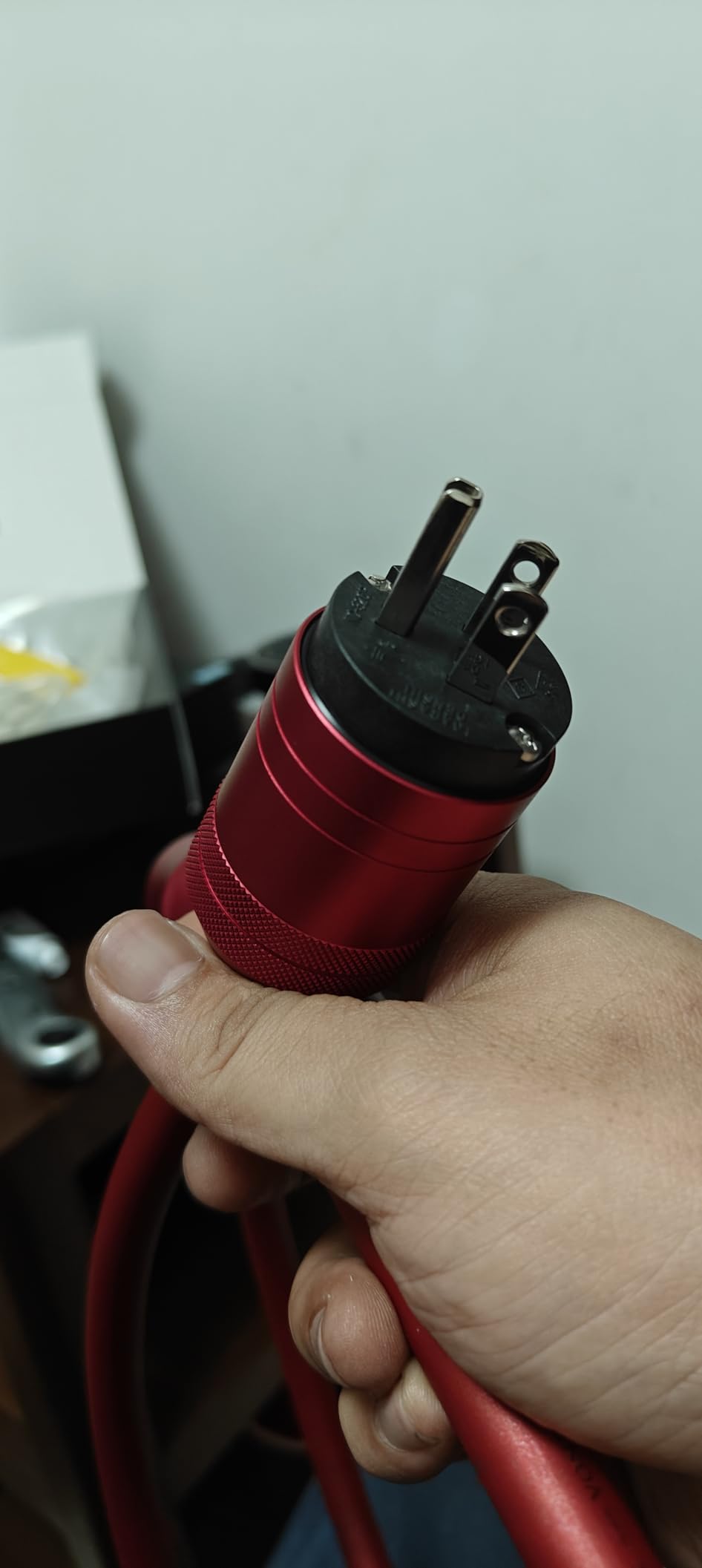 Amazon | OYAIDE VONDITA-X 電源ケーブル | Oyaide | 電源ケーブル