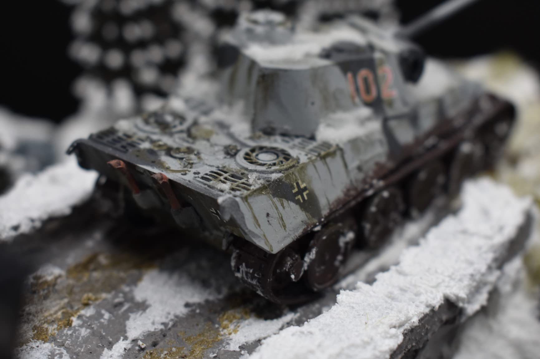 Amazon.com: Airfix Quickbuild Vintage Classics Panther Tank 1:76 ...