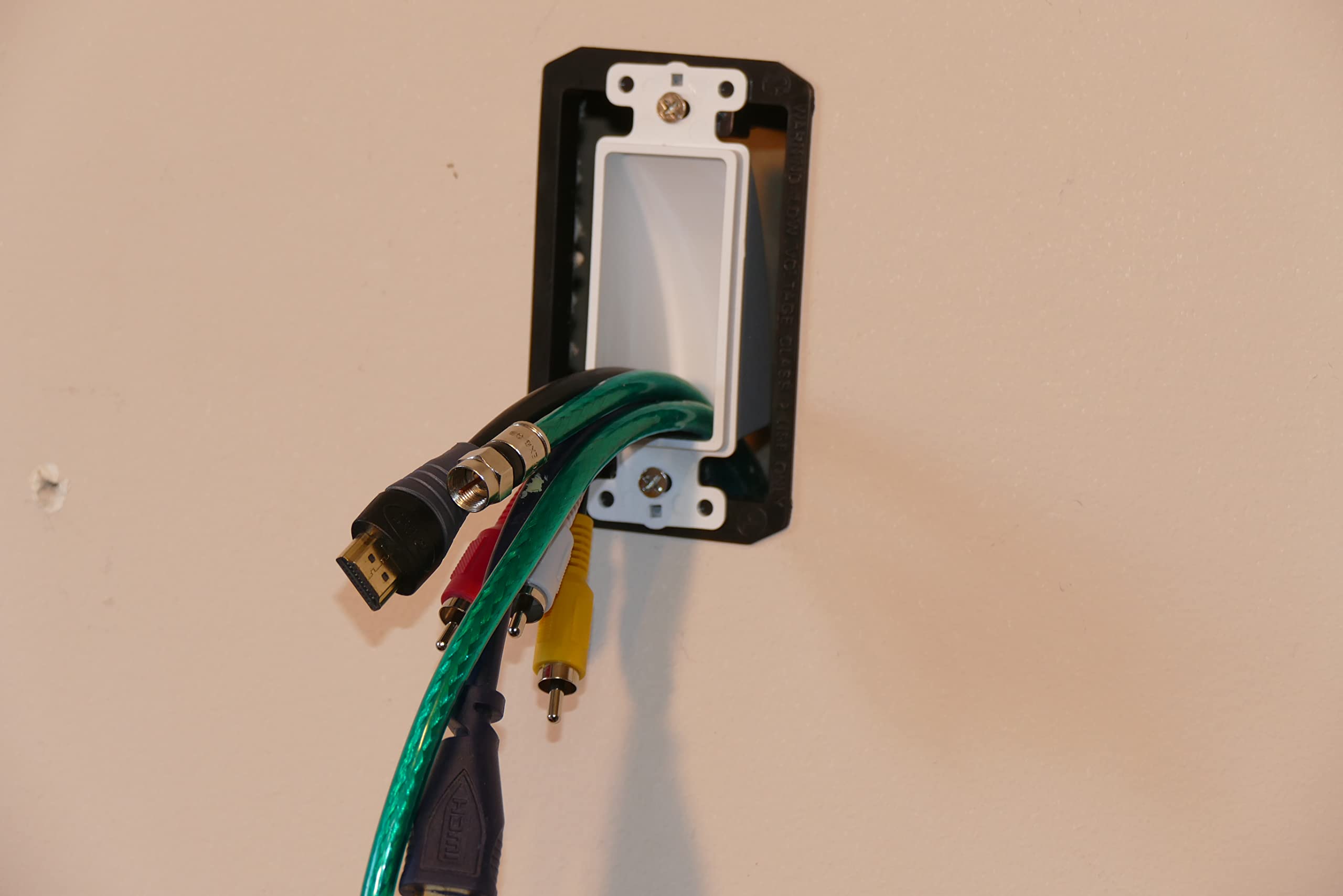 Snapklik.com : BestMounts 1-Gang Recessed Reversible Decora Cable ...