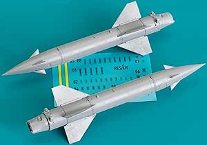 Amazon.co.jp: RSK72-0430 1/72 AGM-12B Bullpup A Air-to-Ground Missile ...