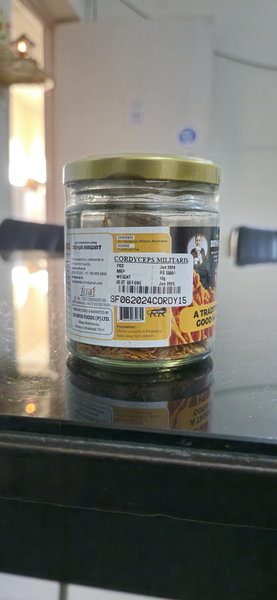 KEEDAJADI Dry Cordyceps Militaris Mushroom