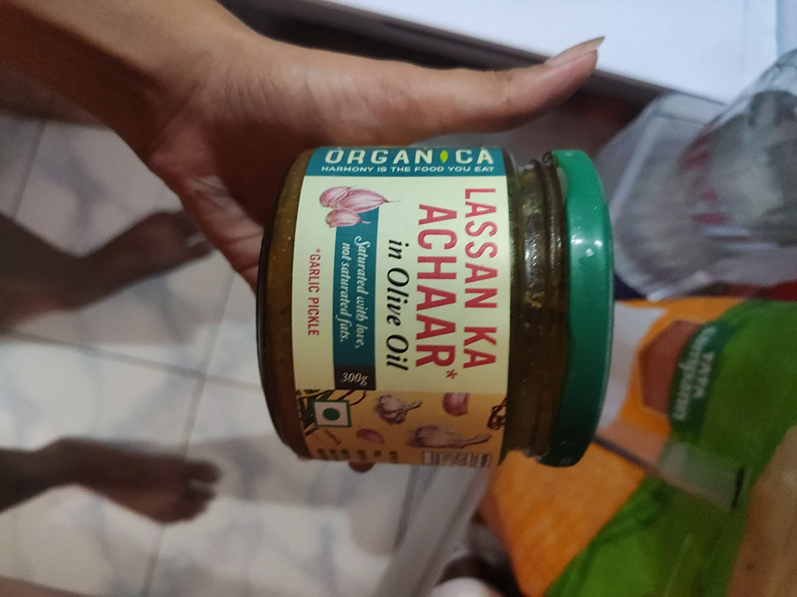 Organica Homemade Garlic Pickle Lasun Achaar in Olive Oil 300gm ...