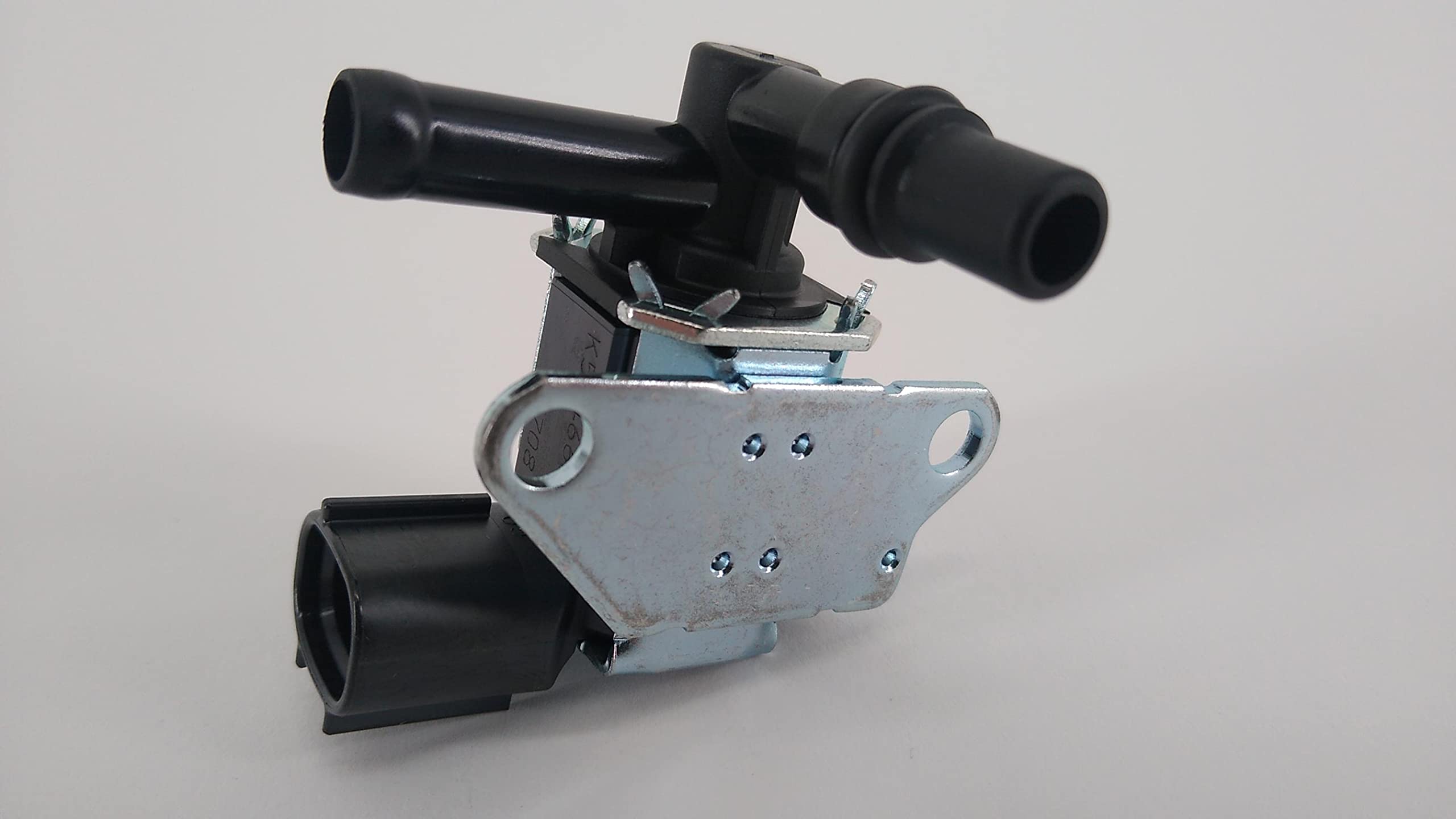 Amazon.com: Mitsubishi 8657A049, Vapor Canister Purge Solenoid : Automotive