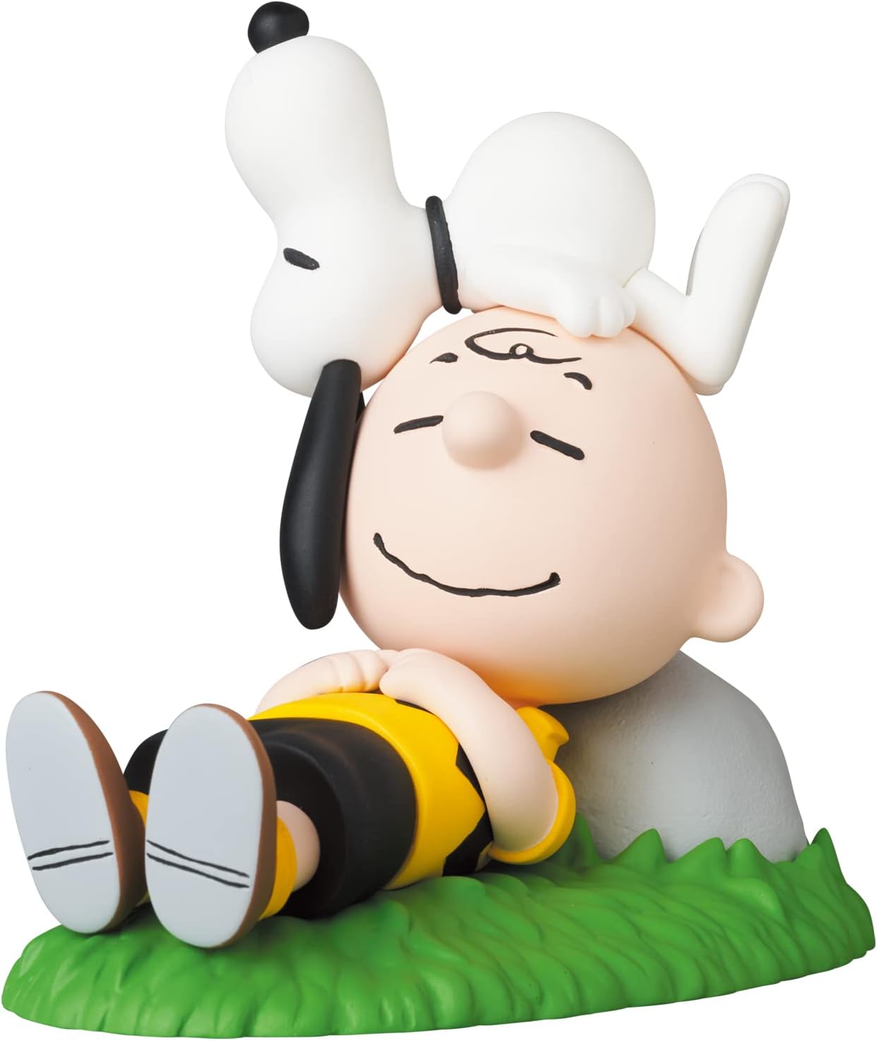 Amazon.com: Medicom - Peanuts Napping Charlie Brown & Snoopy UDF Figure ...