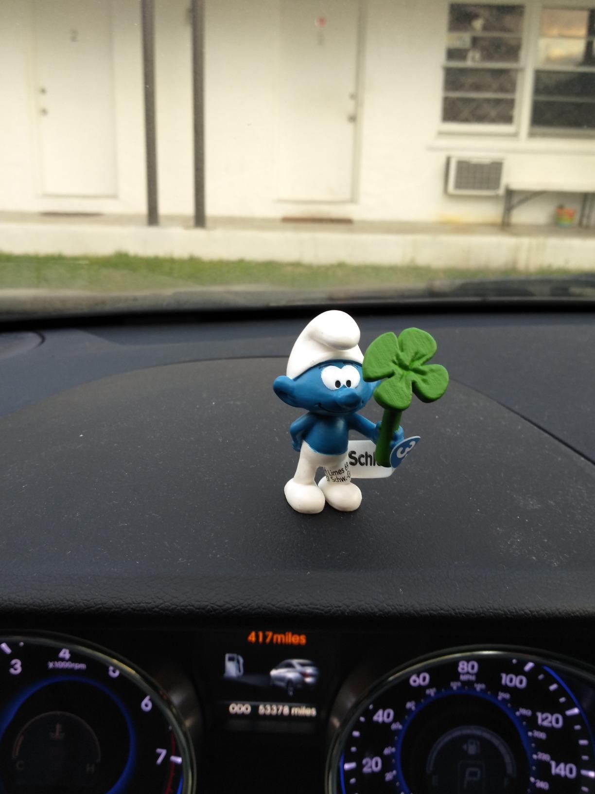 Amazon.com: Schleich North America Smurf with Clover Leaf : Schleich ...