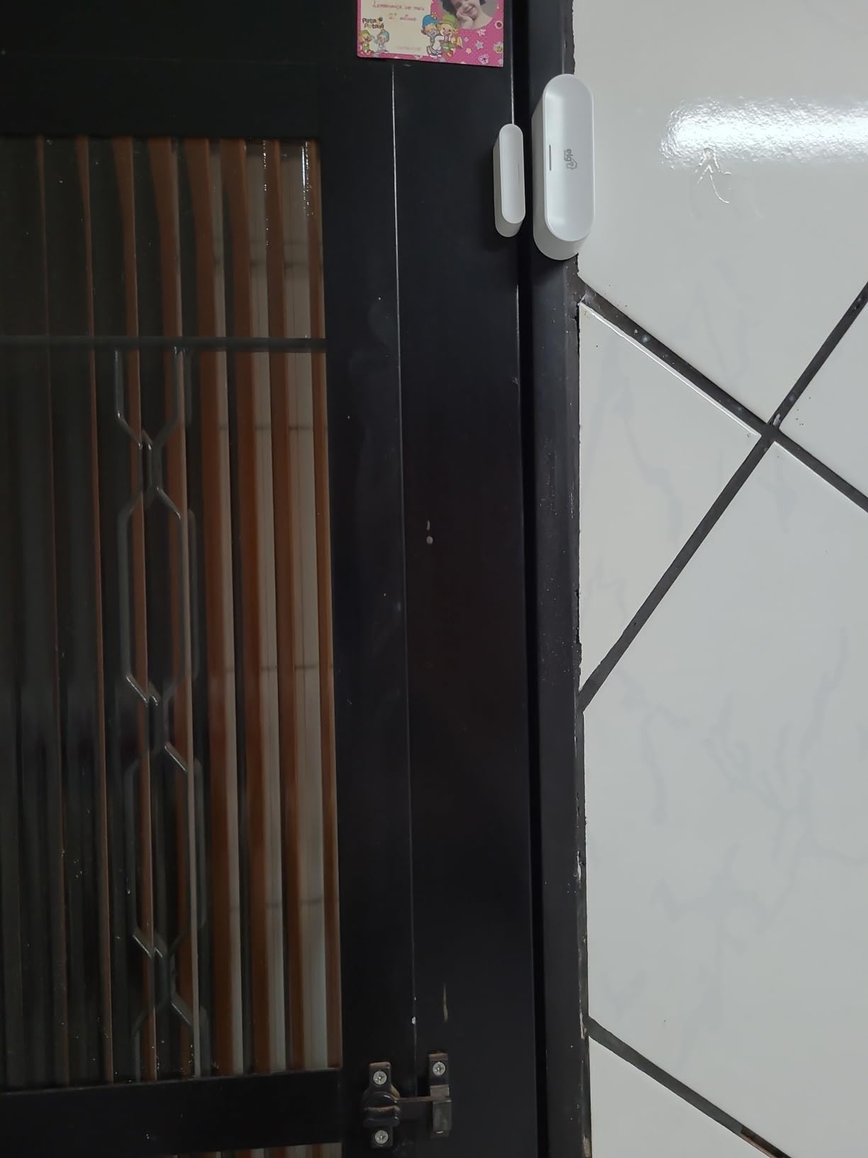 Sensor Magnético de Abertura Inteligente WI-FI com Multiusuário e ...