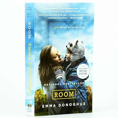 Amazon.com: Room: A Novel: 9780316268356: Donoghue, Emma: Books