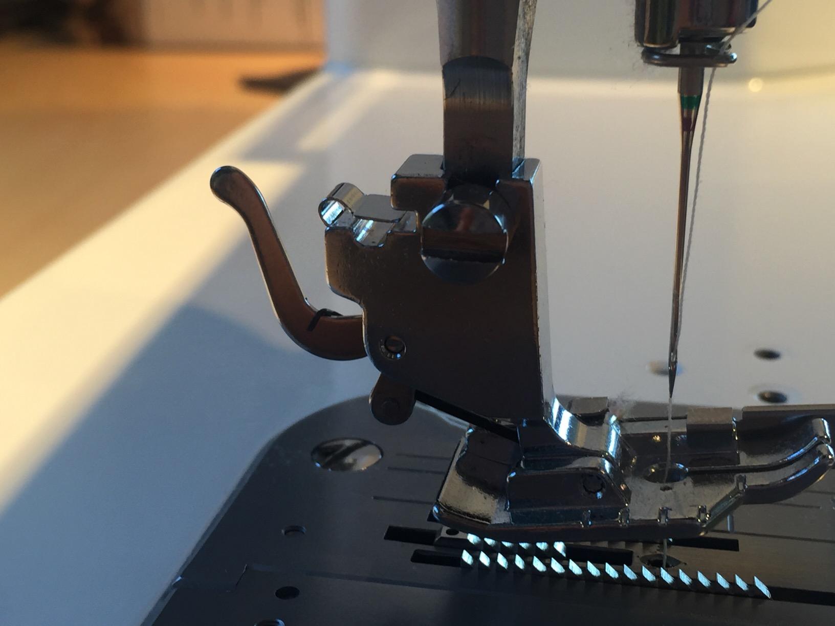 Amazon.com: HONEYSEW High Shank Presser Foot Holder Adapter Standard ...