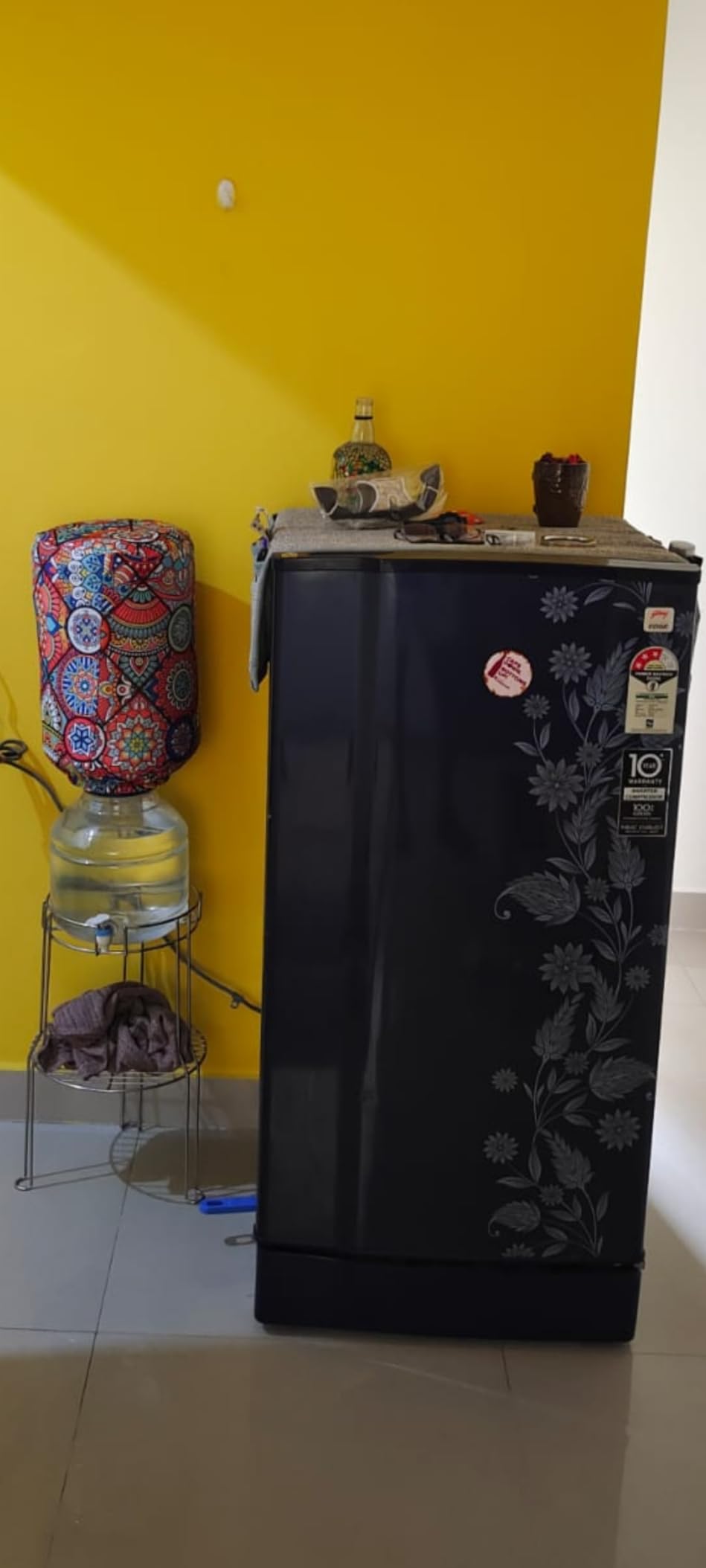 Cortina Damask Print Water Dispenser Bottle Can Cover | Can Protector ...