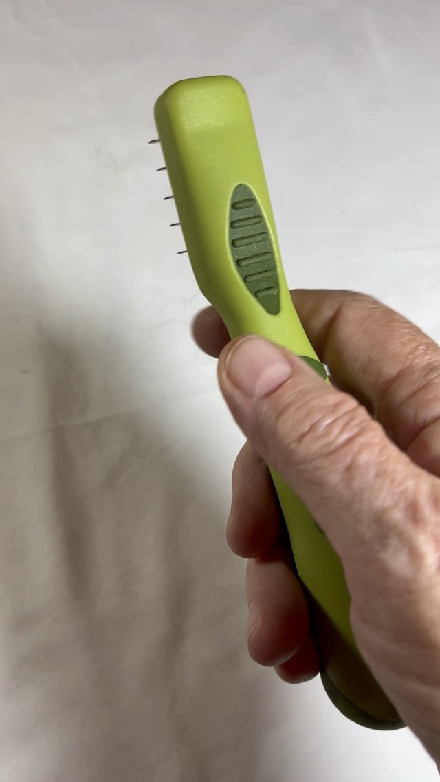 Watch Dematting tool for thick long coated dogs makes the grooming ...