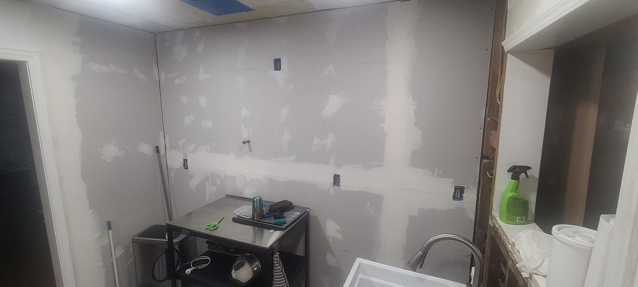 HandyMark Drywall Outlet Marker ABS Plastic with Stainless Steel Pins ...