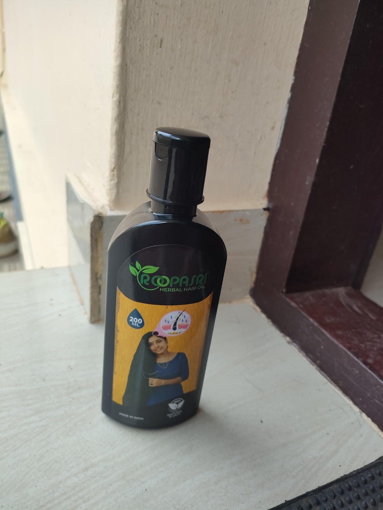 Buy Roopasri Herbal Hair Oil for Men & Women | Improve Hair and Scalp ...