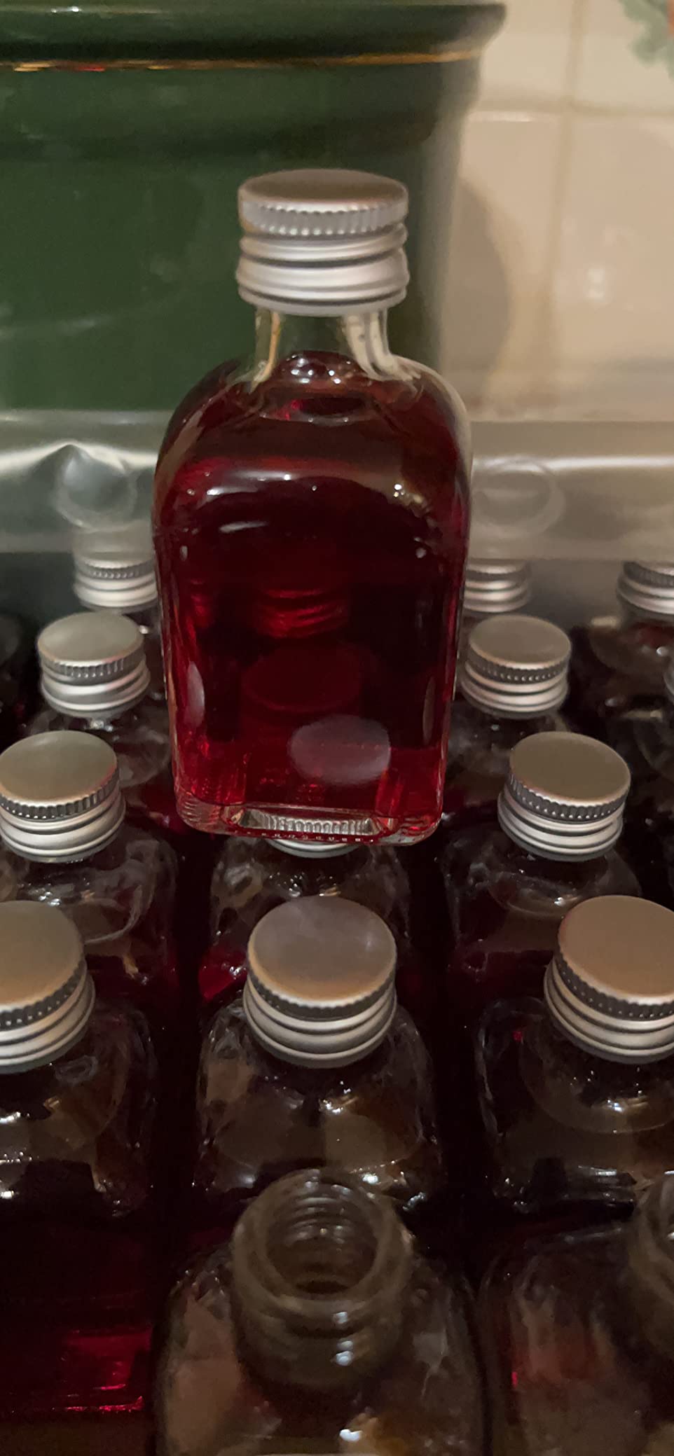 70 X Miniature Square Glass Spirit Bottles (50ml) with Silver lids ...