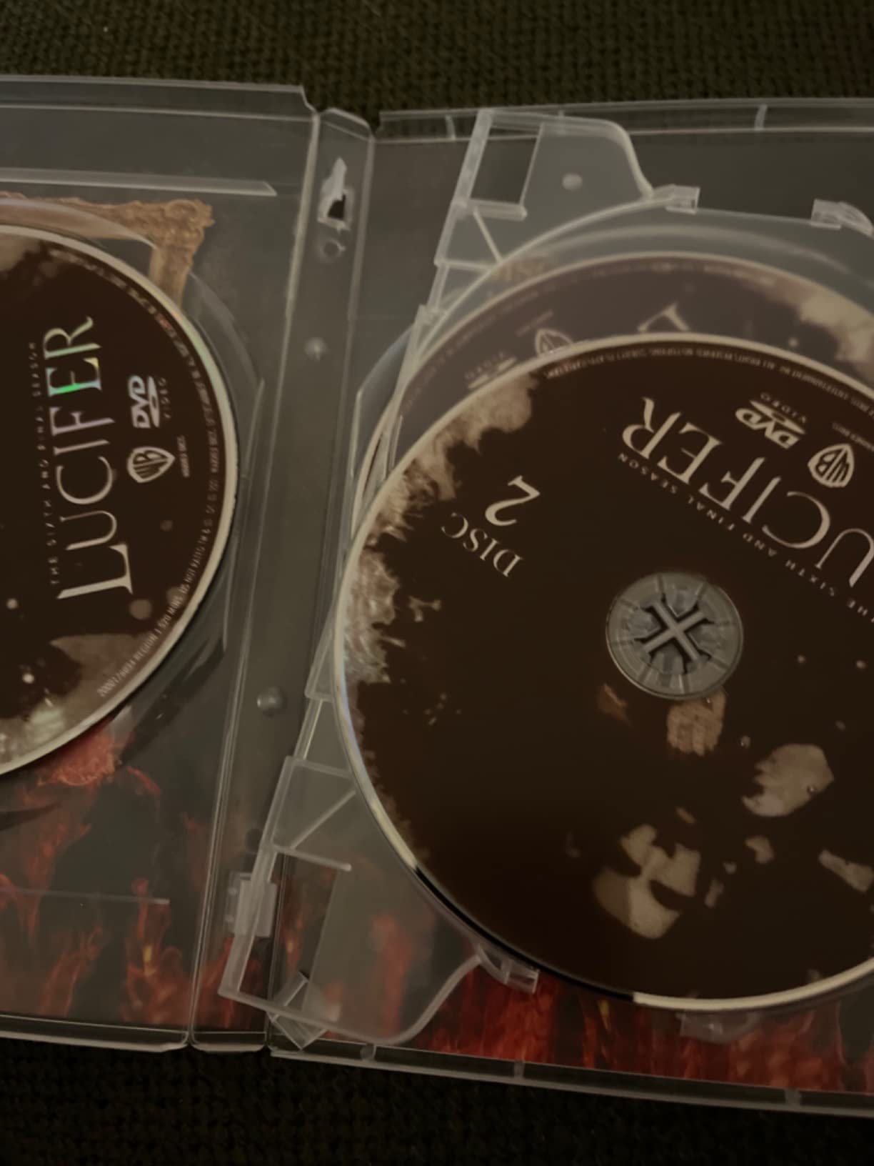 Amazon.com: Lucifer: The Complete Fifth Season (DVD) : Jerry ...