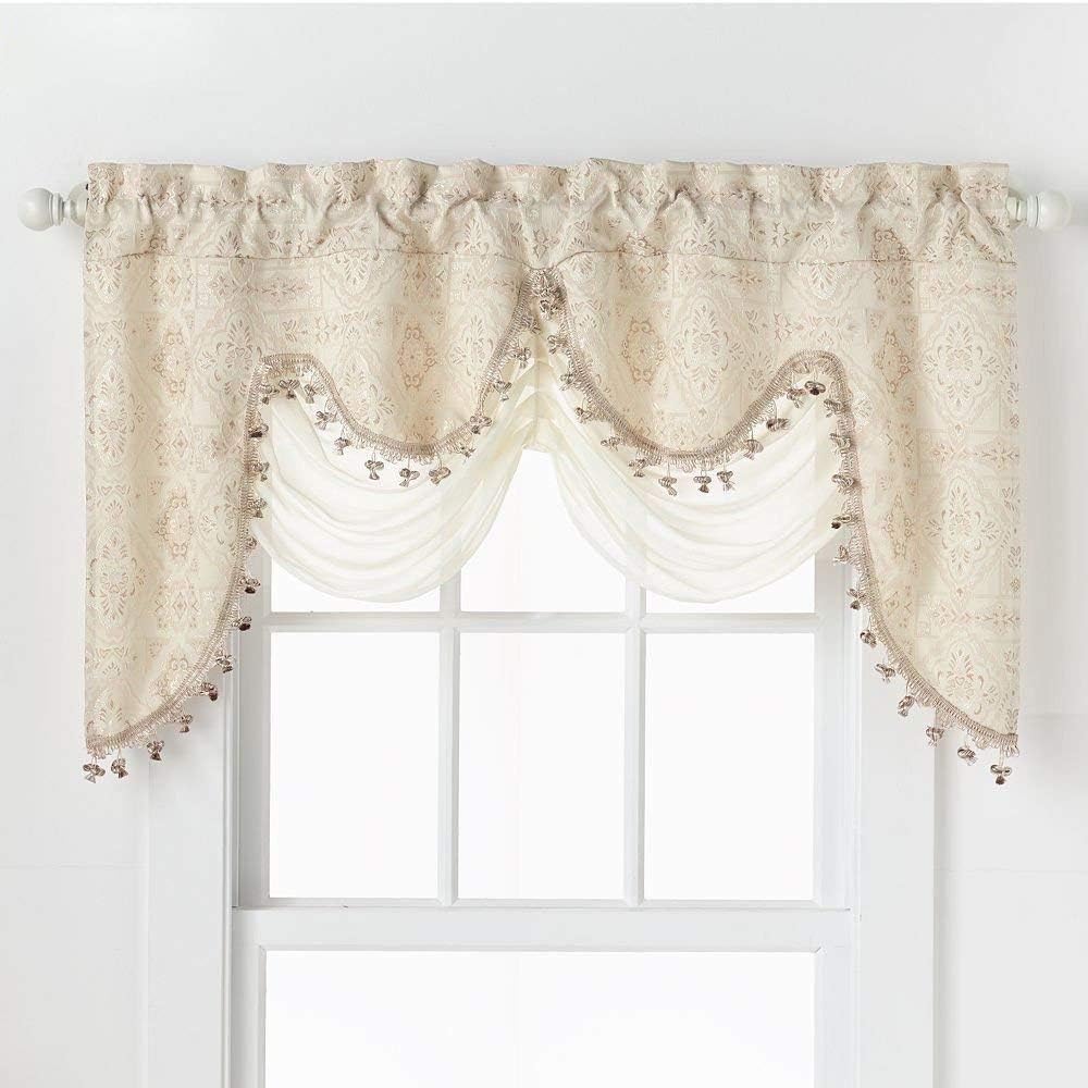 Amazon.com: GoodGram Ultra Elegant Clipped Jacquard Georgette Fringed ...