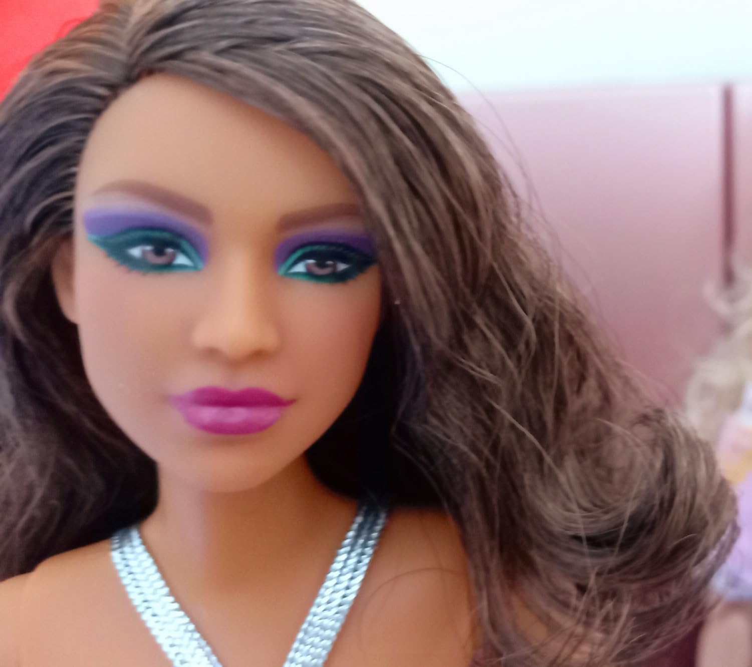 Barbie Signature Looks Doll, Brunette Wavy Hair, Curvy Body Type, Fully ...
