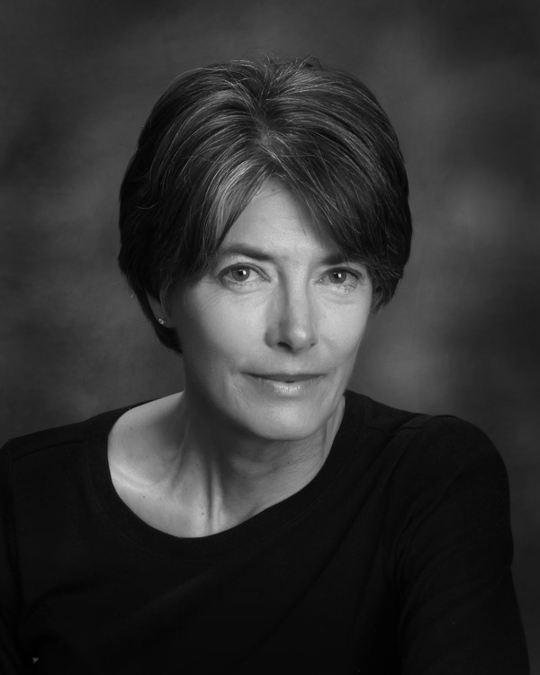 Amazon.com: Sue Leaf: books, biography, latest update